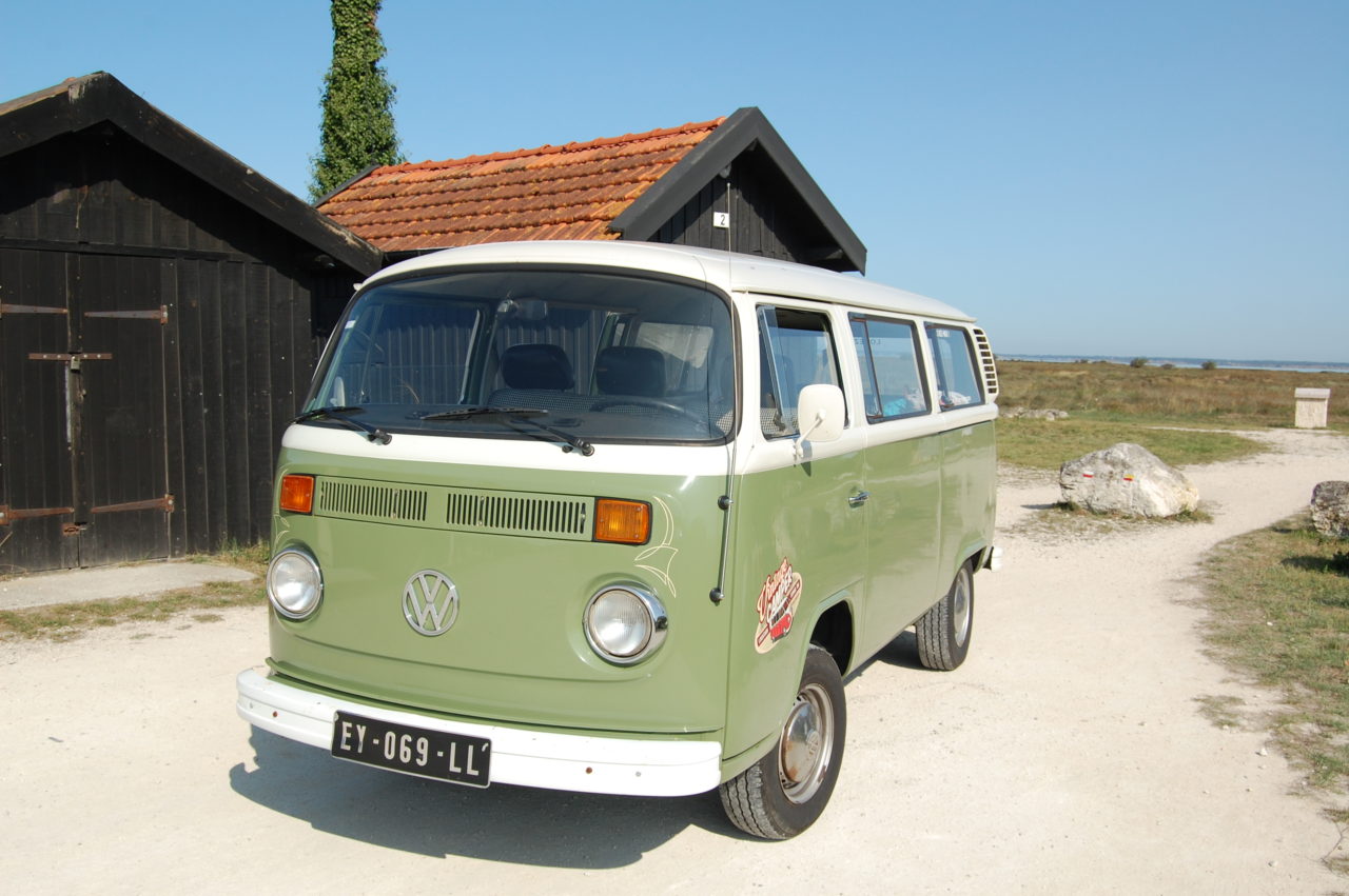 Location combi Volkswagen Ancien et Van aménagé - Vintage Camper